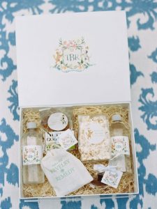 Ways to Incorporate Your Wedding Crest In Your Wedding