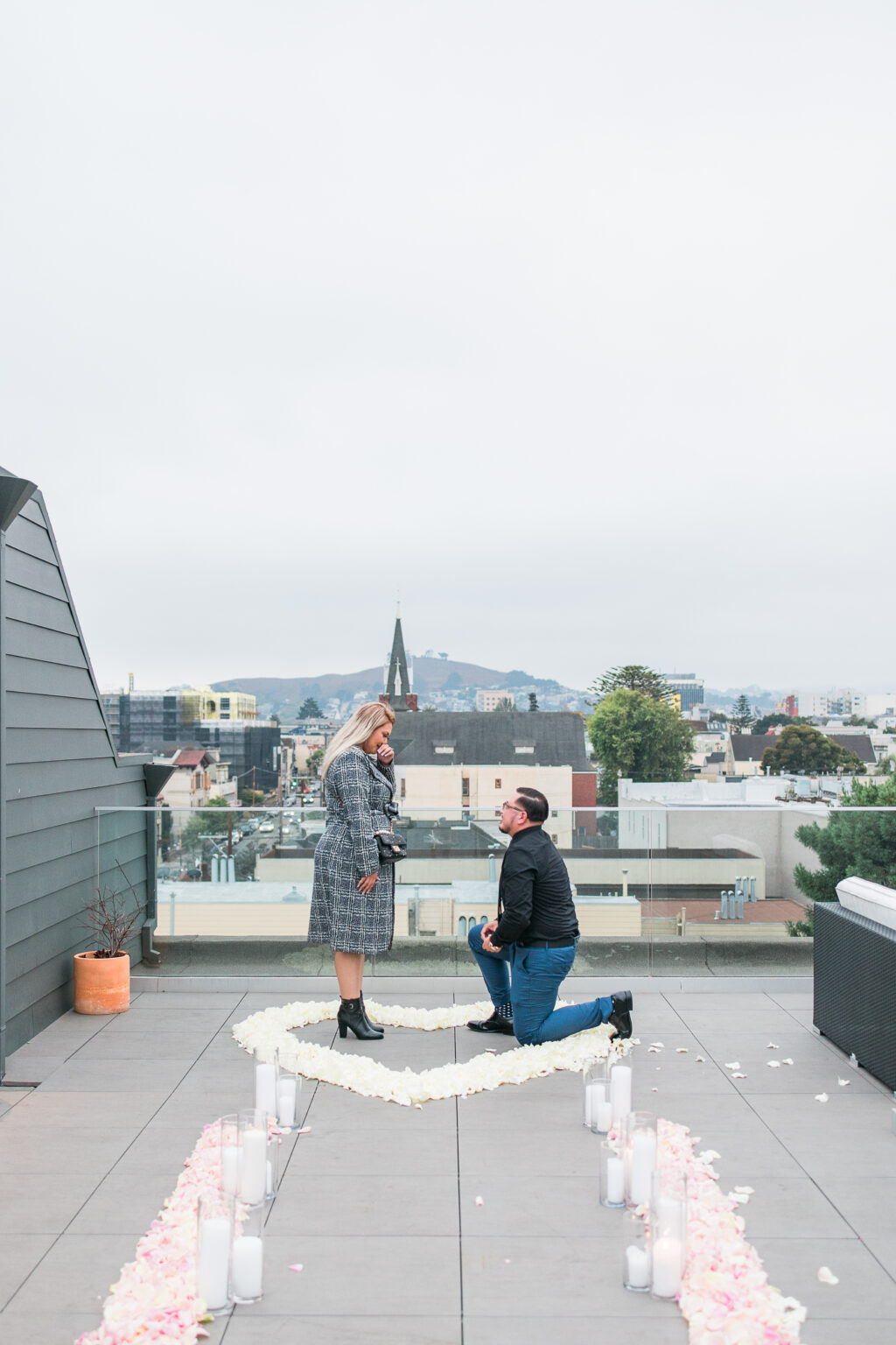 The Sweetest Rooftop Proposal in San Francisco - The Yes Girls