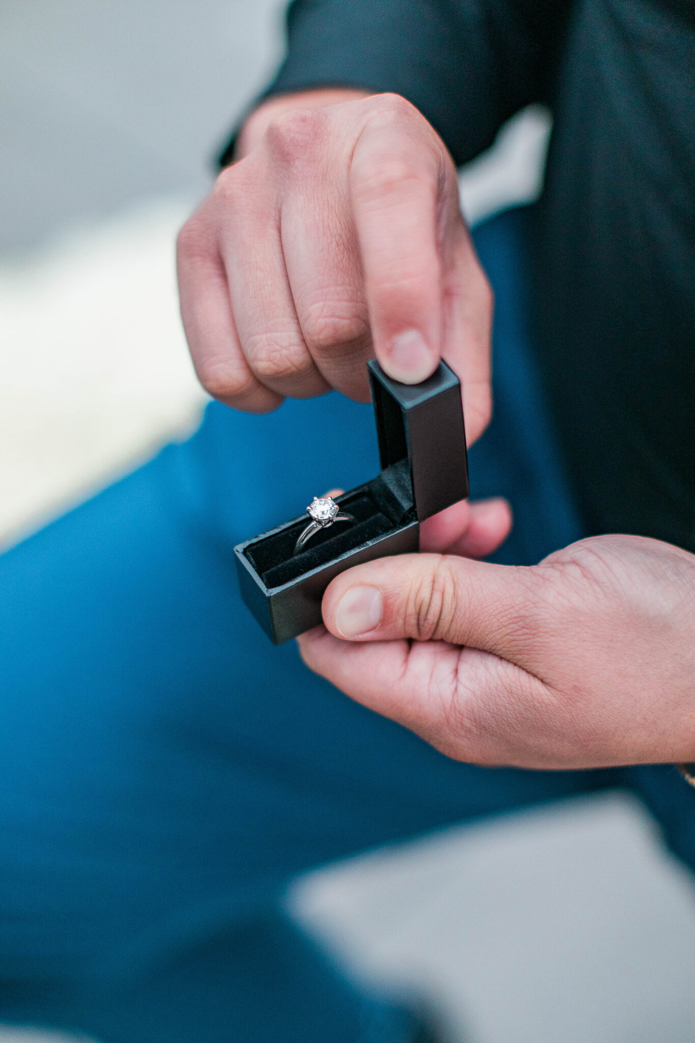 The Sweetest Rooftop Proposal in San Francisco - The Yes Girls