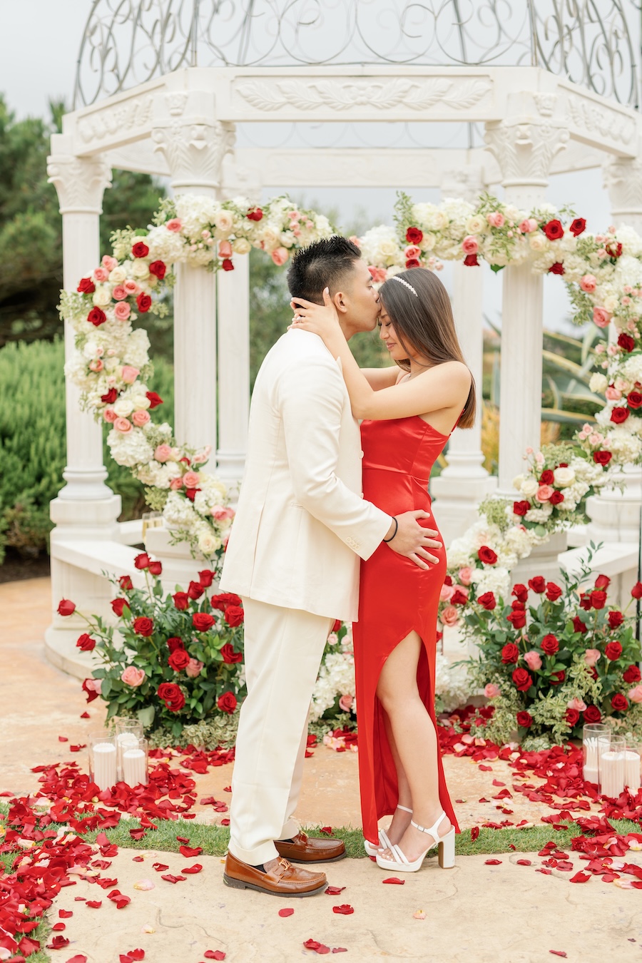 The Waldorf Astoria Monarch Beach Proposal Planners - The Yes Girls